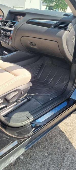 Black BMW X4 2015 in Vilnius, with an engine capacity of 2.99 L and mileage of 207 thousand km for 18500 €, photo 16 on AUTOMOTO.COM.LV