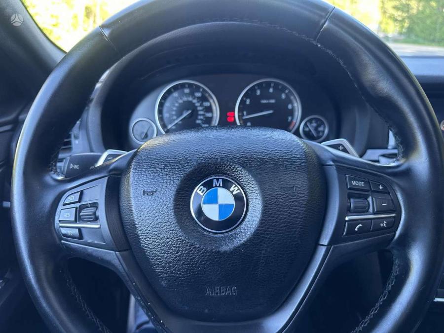 Black BMW X4 2015 in Klaipeda, with an engine capacity of 2.00 L and mileage of 158 thousand km for 17300 €, photo 12 on AUTOMOTO.COM.LV