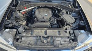 Black BMW X4 2017 in Tartu, with an engine capacity of 2.00 L and mileage of 132 thousand km for 19900 €, photo 12 on AUTOMOTO.COM.LV