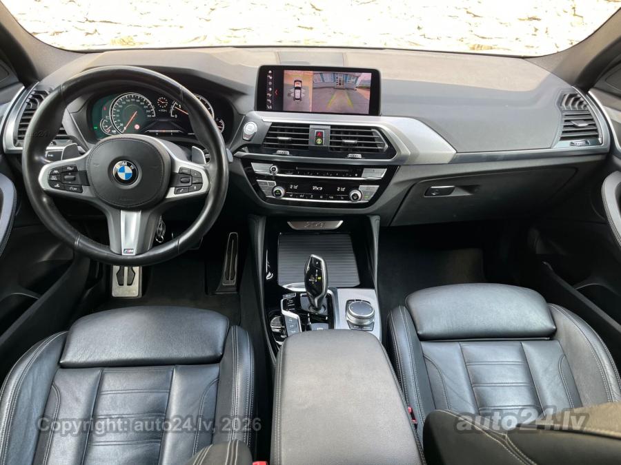 Black BMW X4 2019 in Tallinn, with an engine capacity of 3.00 L and mileage of 199 thousand km for 25990 €, photo 8 on AUTOMOTO.COM.LV