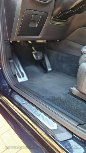 Melns BMW X4 2019 Tallina, ar dzinēja tilpumu 3.00 L un nobraukumu 180 tūkst. km par 35000 €, foto 9 vietnē AUTOMOTO.COM.LV