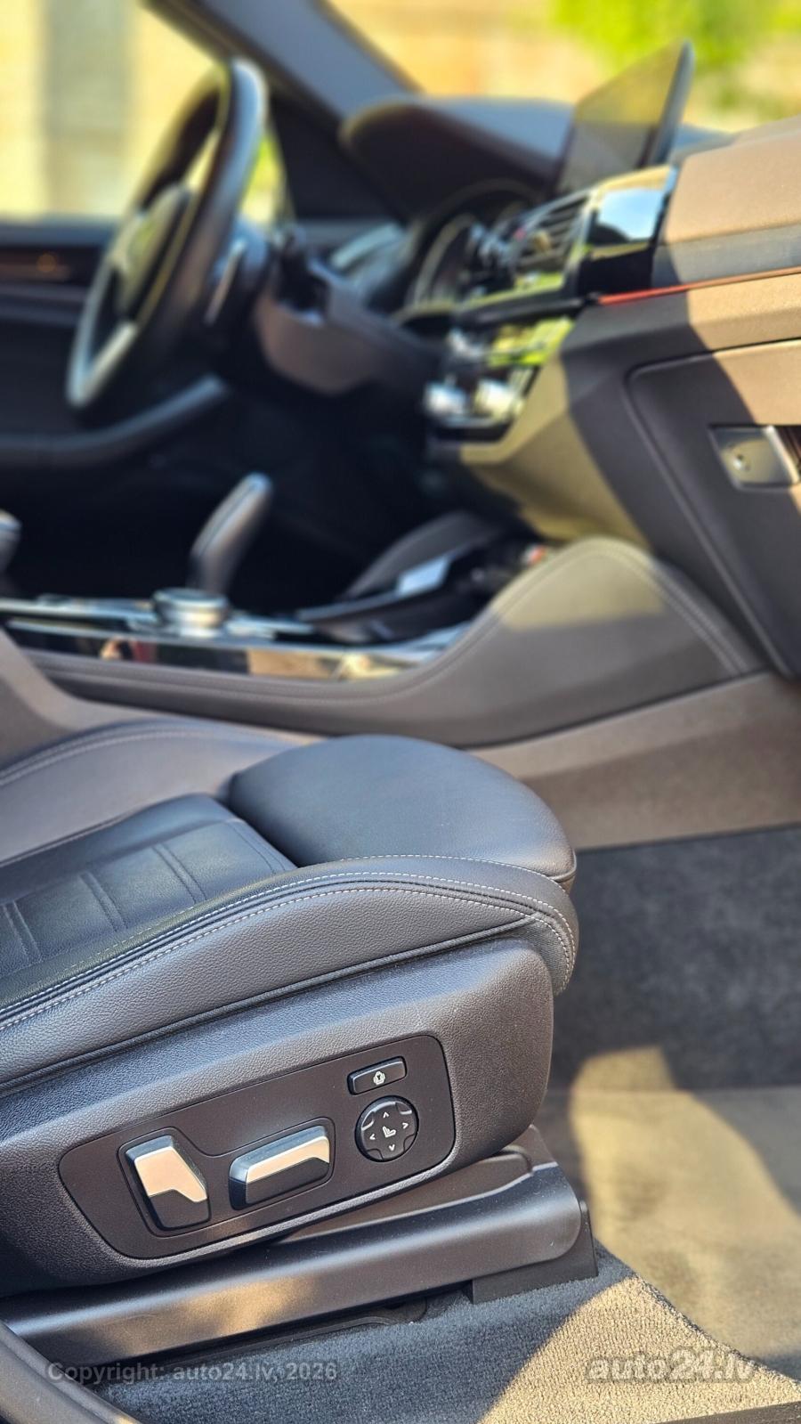 Melns BMW X4 2019 Tallina, ar dzinēja tilpumu 3.00 L un nobraukumu 180 tūkst. km par 35000 €, foto 11 vietnē AUTOMOTO.COM.LV