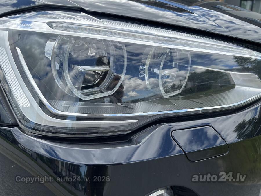 Black BMW X4 2015 in Tallinn, with an engine capacity of 3.00 L and mileage of 190 thousand km for 18880 €, photo 14 on AUTOMOTO.COM.LV
