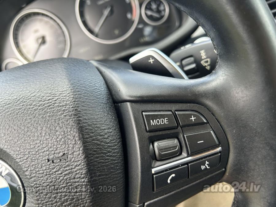 Black BMW X4 2015 in Tallinn, with an engine capacity of 3.00 L and mileage of 190 thousand km for 18880 €, photo 21 on AUTOMOTO.COM.LV