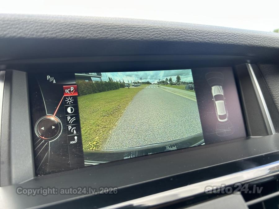 Black BMW X4 2015 in Tallinn, with an engine capacity of 3.00 L and mileage of 190 thousand km for 18880 €, photo 23 on AUTOMOTO.COM.LV