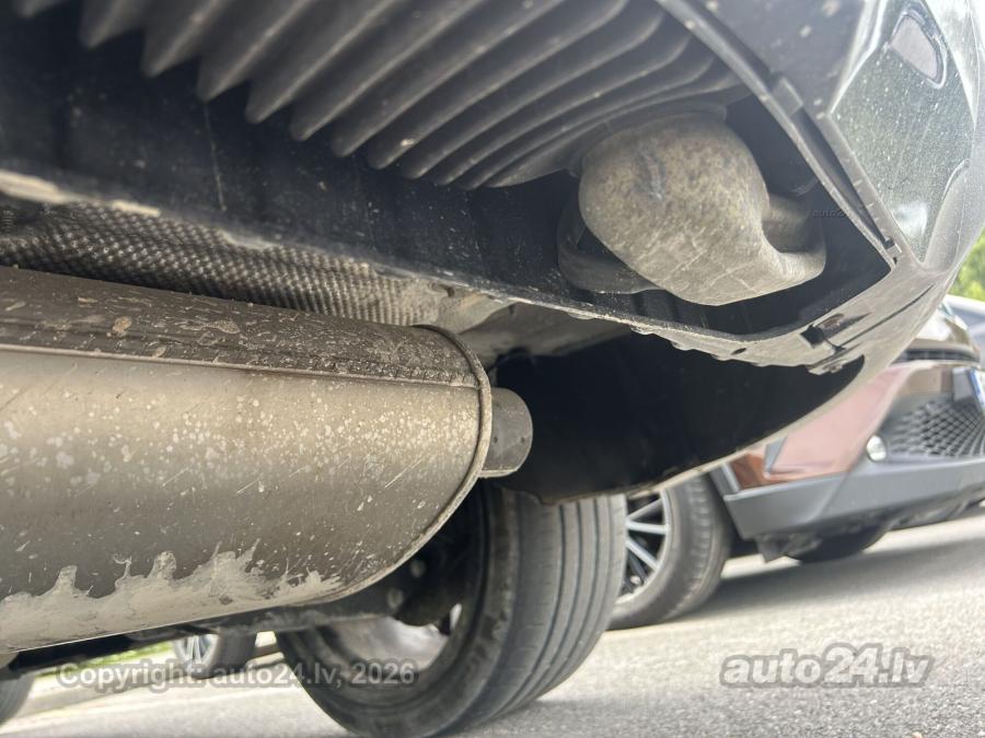 Black BMW X4 2015 in Tallinn, with an engine capacity of 3.00 L and mileage of 190 thousand km for 18880 €, photo 24 on AUTOMOTO.COM.LV
