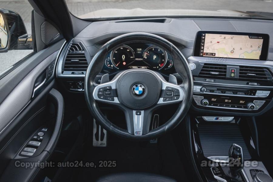 Black BMW X4 2019 in Tartu, with an engine capacity of 3.00 L and mileage of 138 thousand km for 40900 €, photo 10 on AUTOMOTO.COM.LV