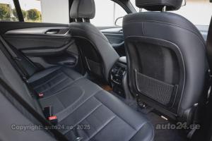 Black BMW X4 2019 in Tartu, with an engine capacity of 3.00 L and mileage of 138 thousand km for 40900 €, photo 15 on AUTOMOTO.COM.LV