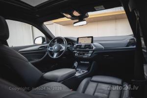 Black BMW X4 2019 in Tartu, with an engine capacity of 3.00 L and mileage of 150 thousand km for 37900 €, photo 12 on AUTOMOTO.COM.LV