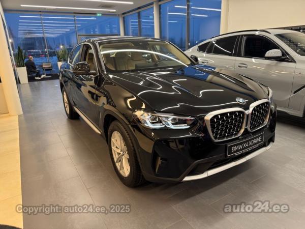 Black BMW X4 2025 in Tartu, with an engine capacity of 2.00 L and mileage of 1 thousand km for 53480 €, photo 2 on AUTOMOTO.COM.LV