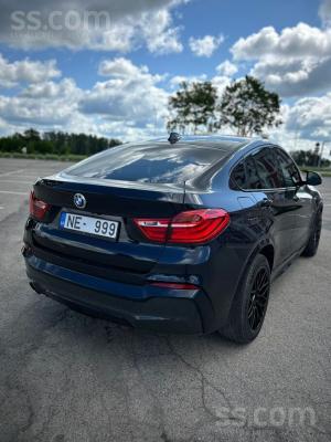 Blue BMW X4 2015 in Jelgava, with an engine capacity of 3.00 L and mileage of 239 thousand km for 19999 €, photo 5 on AUTOMOTO.COM.LV