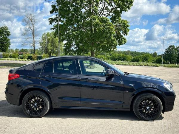 Blue BMW X4 2015 in Jelgava, with an engine capacity of 3.00 L and mileage of 239 thousand km for 19999 €, photo 6 on AUTOMOTO.COM.LV