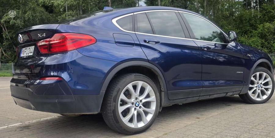 Zils BMW X4 2015 Viļņa, ar dzinēja tilpumu 2.00 L un nobraukumu 243 tūkst. km par 13900 €, foto 10 vietnē AUTOMOTO.COM.LV