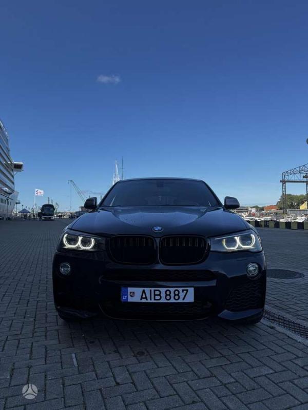 БМВ Х4 2017 в Клайпеда на AUTOMOTO.COM.LV Синий БМВ Х4 2017 в Клайпеда, объемом двигателя 2.98 л и пробегом 202 тыс. км за 19500 €, фото 4 на AUTOMOTO.COM.LV