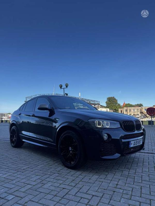 БМВ Х4 2017 в Клайпеда на AUTOMOTO.COM.LV Синий БМВ Х4 2017 в Клайпеда, объемом двигателя 2.98 л и пробегом 202 тыс. км за 19500 €, фото 5 на AUTOMOTO.COM.LV