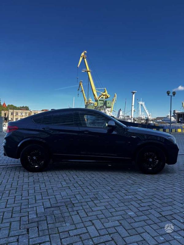 БМВ Х4 2017 в Клайпеда на AUTOMOTO.COM.LV Синий БМВ Х4 2017 в Клайпеда, объемом двигателя 2.98 л и пробегом 202 тыс. км за 19500 €, фото 6 на AUTOMOTO.COM.LV