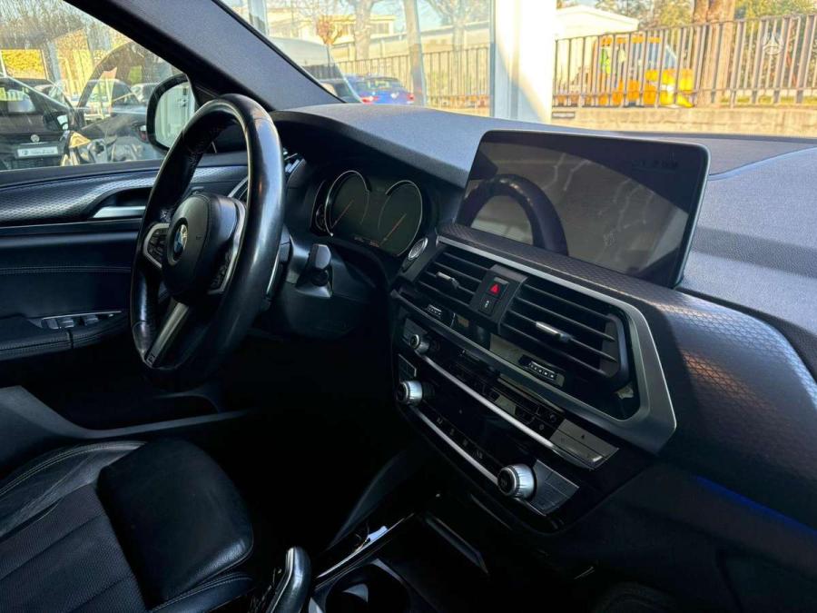 Blue BMW X4 2018 in Vilnius, with an engine capacity of 2.00 L and mileage of 257 thousand km for 25500 €, photo 13 on AUTOMOTO.COM.LV