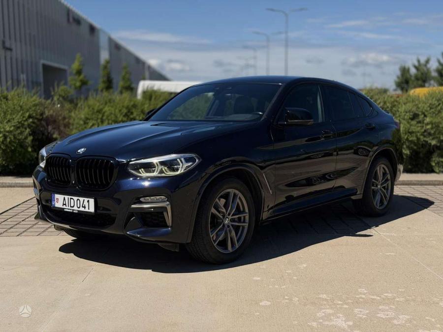 Blue BMW X4 2019 in Vilnius, with an engine capacity of 3.00 L and mileage of 122 thousand km for 33300 €, photo 1 on AUTOMOTO.COM.LV