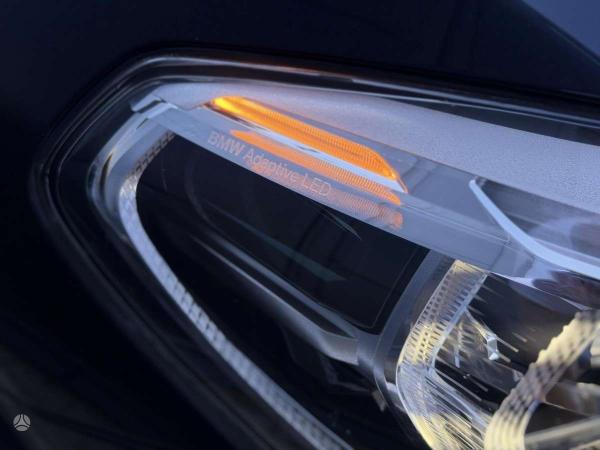 Blue BMW X4 2019 in Vilnius, with an engine capacity of 3.00 L and mileage of 122 thousand km for 33300 €, photo 9 on AUTOMOTO.COM.LV