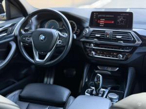 Blue BMW X4 2019 in Vilnius, with an engine capacity of 3.00 L and mileage of 122 thousand km for 33300 €, photo 13 on AUTOMOTO.COM.LV
