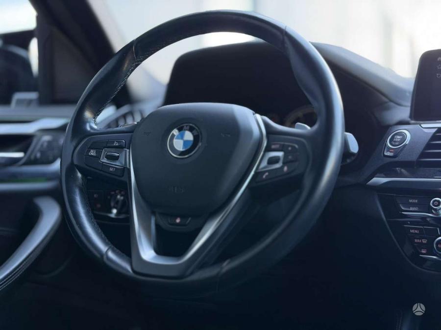 Blue BMW X4 2019 in Vilnius, with an engine capacity of 3.00 L and mileage of 122 thousand km for 33300 €, photo 14 on AUTOMOTO.COM.LV