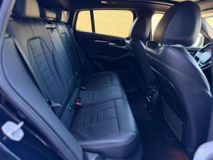 Blue BMW X4 2019 in Vilnius, with an engine capacity of 3.00 L and mileage of 122 thousand km for 33300 €, photo 25 on AUTOMOTO.COM.LV
