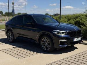 Blue BMW X4 2019 in Vilnius, with an engine capacity of 3.00 L and mileage of 122 thousand km for 33300 €, photo 31 on AUTOMOTO.COM.LV
