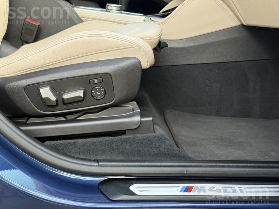 Blue BMW X4 2019 in Riga, with an engine capacity of 3.00 L and mileage of 110 thousand km for 38500 €, photo 19 on AUTOMOTO.COM.LV