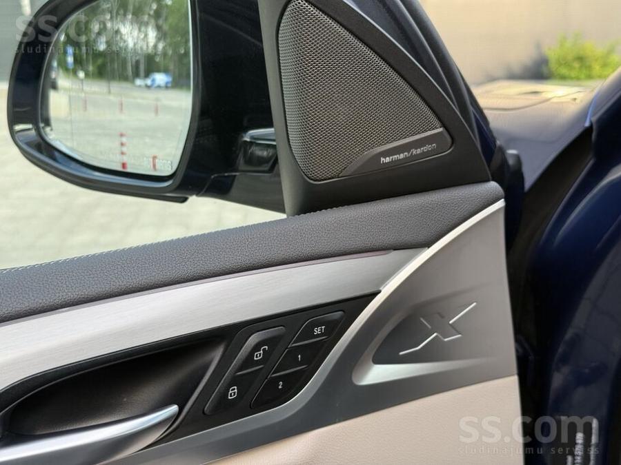 Blue BMW X4 2019 in Riga, with an engine capacity of 3.00 L and mileage of 110 thousand km for 38500 €, photo 25 on AUTOMOTO.COM.LV