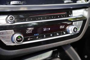 Blue BMW X4 2019 in Utena, with an engine capacity of 2.99 L and mileage of 145 thousand km for 32250 €, photo 15 on AUTOMOTO.COM.LV