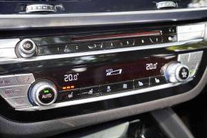 Blue BMW X4 2019 in Utena, with an engine capacity of 2.99 L and mileage of 145 thousand km for 32250 €, photo 16 on AUTOMOTO.COM.LV