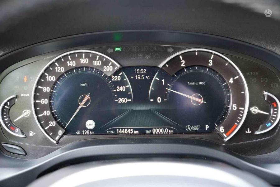 Blue BMW X4 2019 in Utena, with an engine capacity of 2.99 L and mileage of 145 thousand km for 32250 €, photo 20 on AUTOMOTO.COM.LV