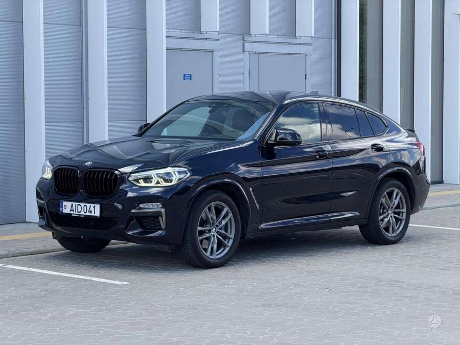 Blue BMW X4 2019 in Vilnius, with an engine capacity of 3.00 L and mileage of 123 thousand km for 29900 €, photo 1 on AUTOMOTO.COM.LV