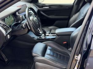 Blue BMW X4 2019 in Vilnius, with an engine capacity of 3.00 L and mileage of 123 thousand km for 29900 €, photo 8 on AUTOMOTO.COM.LV