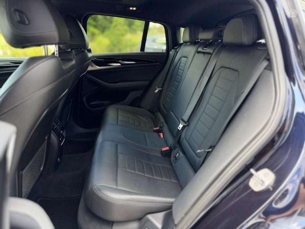 Blue BMW X4 2019 in Vilnius, with an engine capacity of 3.00 L and mileage of 123 thousand km for 29900 €, photo 8 on AUTOMOTO.COM.LV