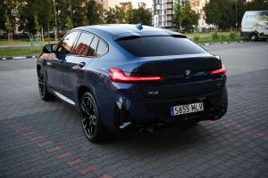 Blue BMW X4 2023 in Klaipeda, with an engine capacity of 2.00 L and mileage of 21 thousand km for 41500 €, photo 13 on AUTOMOTO.COM.LV