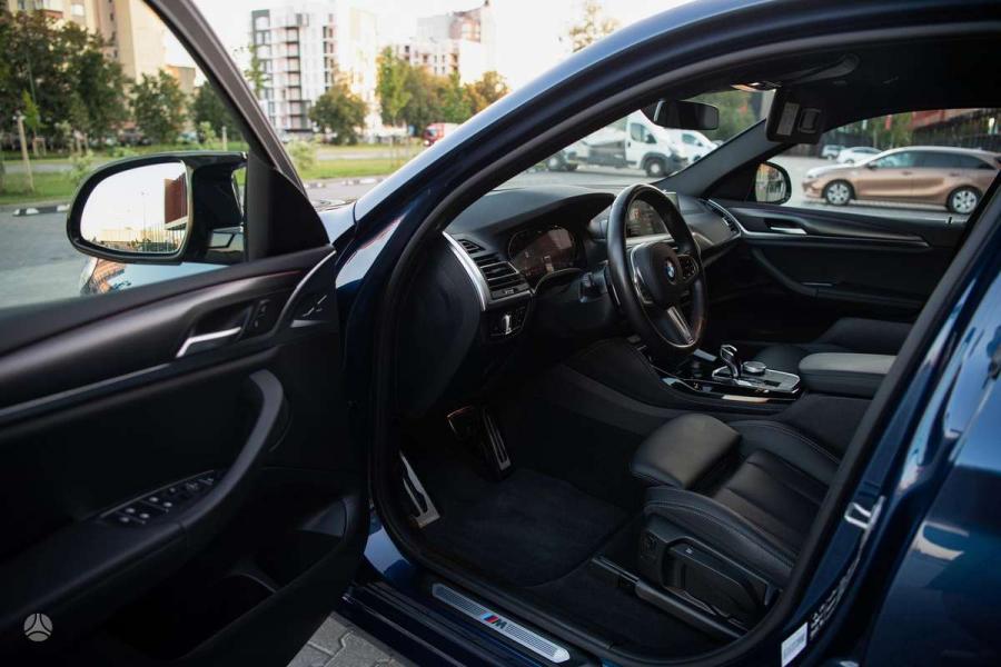 Blue BMW X4 2023 in Klaipeda, with an engine capacity of 2.00 L and mileage of 21 thousand km for 41500 €, photo 15 on AUTOMOTO.COM.LV