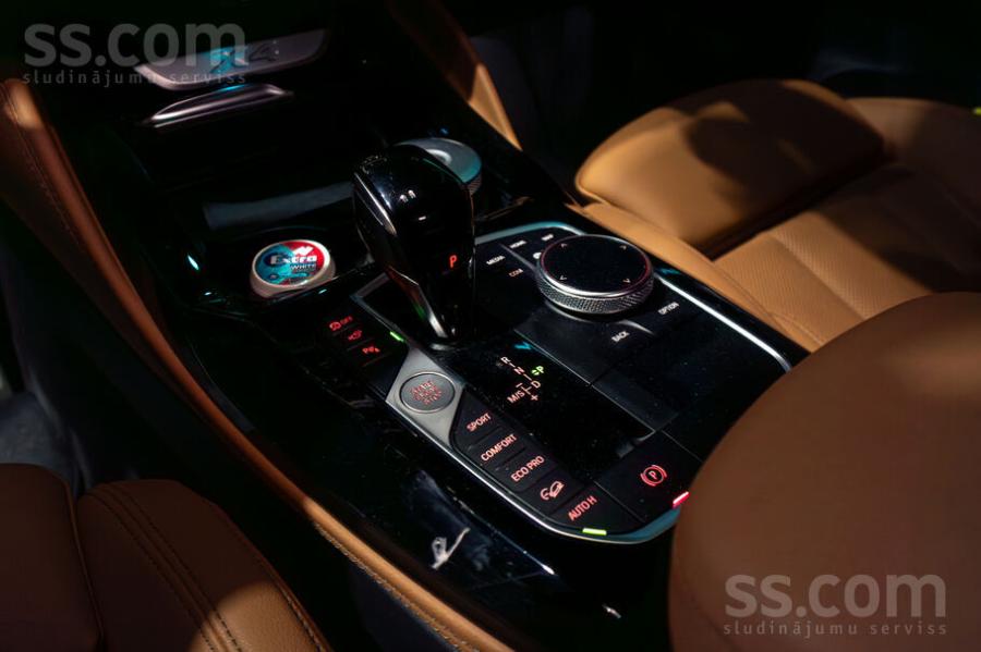 Zils BMW X4 2024 Rīga, ar dzinēja tilpumu 2.00 L un nobraukumu 29 tūkst. km par 48500 €, foto 9 vietnē AUTOMOTO.COM.LV