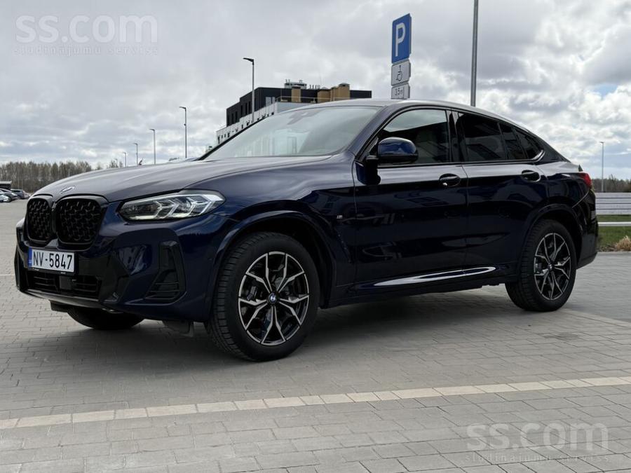 Blue BMW X4 2024 in Riga, with an engine capacity of 2.00 L and mileage of 15 thousand km for 52900 €, photo 7 on AUTOMOTO.COM.LV