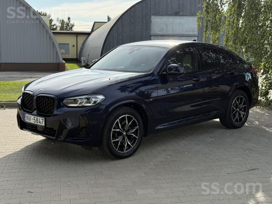 Zils BMW X4 2024 Rīga, ar dzinēja tilpumu 2.00 L un nobraukumu 19 tūkst. km par 51900 €, foto 1 vietnē AUTOMOTO.COM.LV