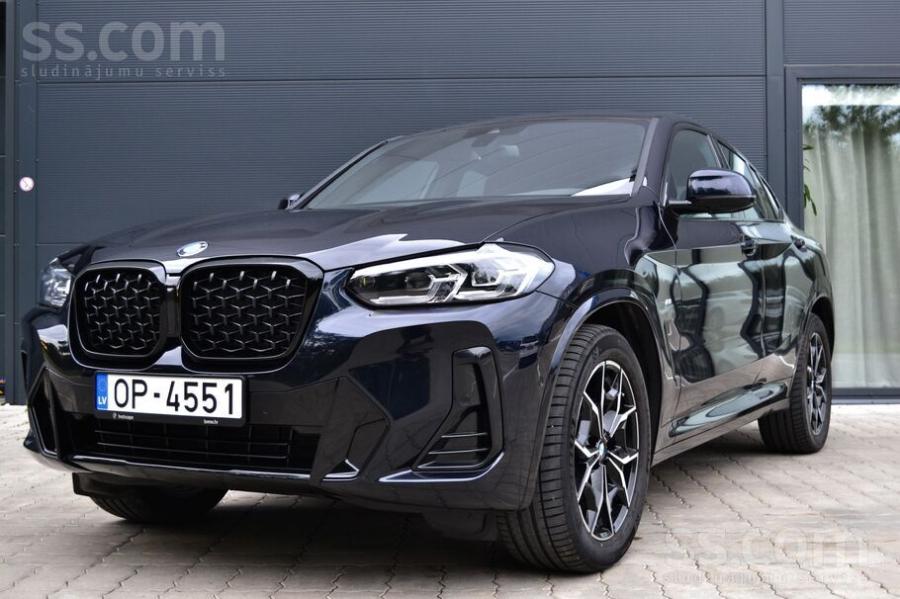 Blue BMW X4 2024 in Riga, with an engine capacity of 2.00 L and mileage of 36 thousand km for 42000 €, photo 4 on AUTOMOTO.COM.LV