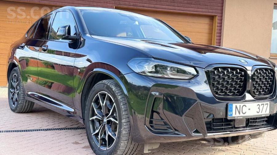 Blue BMW X4 2025 in Riga, with an engine capacity of 2.00 L and mileage of 17 thousand km for 53000 €, photo 1 on AUTOMOTO.COM.LV