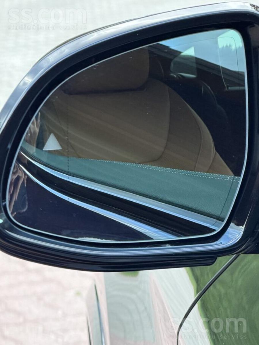 Blue BMW X4 2025 in Riga, with an engine capacity of 2.00 L and mileage of 17 thousand km for 53000 €, photo 7 on AUTOMOTO.COM.LV