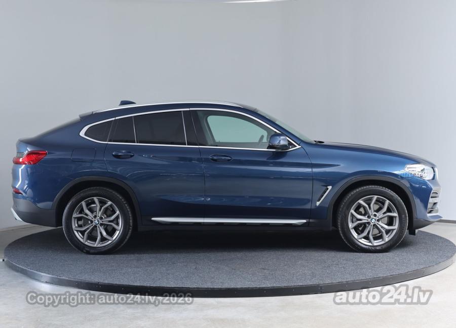Blue BMW X4 2021 in Tallinn, with an engine capacity of 2.00 L and mileage of 149 thousand km for 31900 €, photo 6 on AUTOMOTO.COM.LV