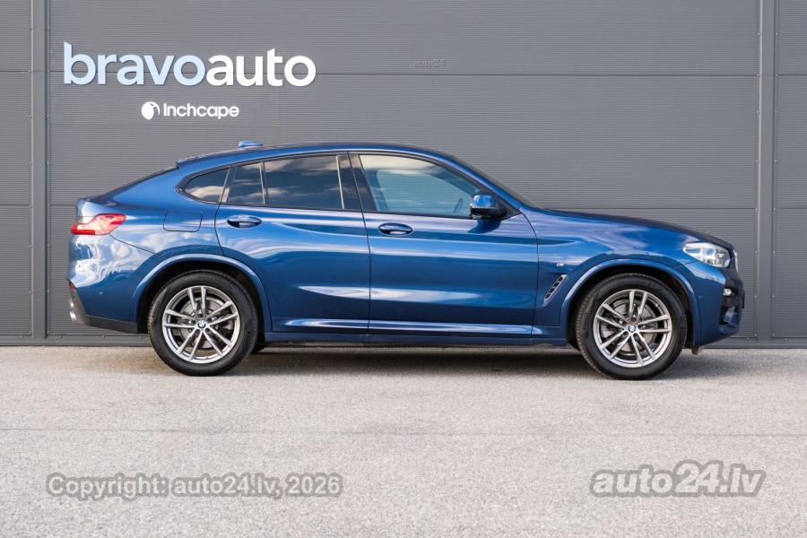 Blue BMW X4 2019 in Tartu, with an engine capacity of 2.00 L and mileage of 206 thousand km for 25900 €, photo 5 on AUTOMOTO.COM.LV
