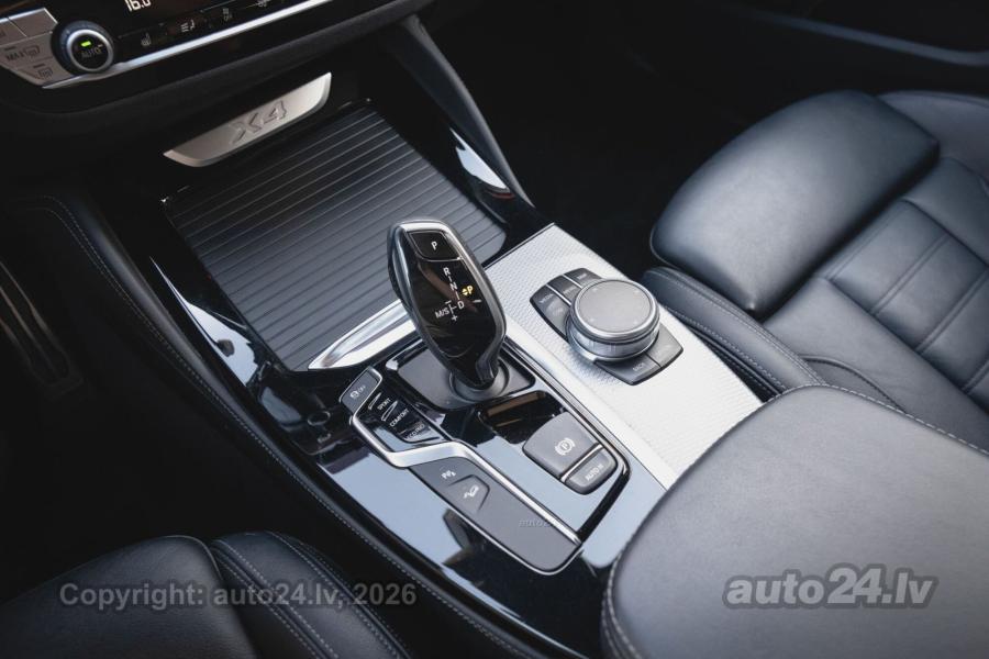 Blue BMW X4 2019 in Tartu, with an engine capacity of 2.00 L and mileage of 206 thousand km for 25900 €, photo 22 on AUTOMOTO.COM.LV