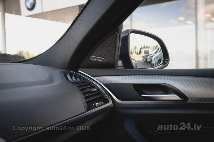 Blue BMW X4 2019 in Tartu, with an engine capacity of 2.00 L and mileage of 206 thousand km for 25900 €, photo 25 on AUTOMOTO.COM.LV