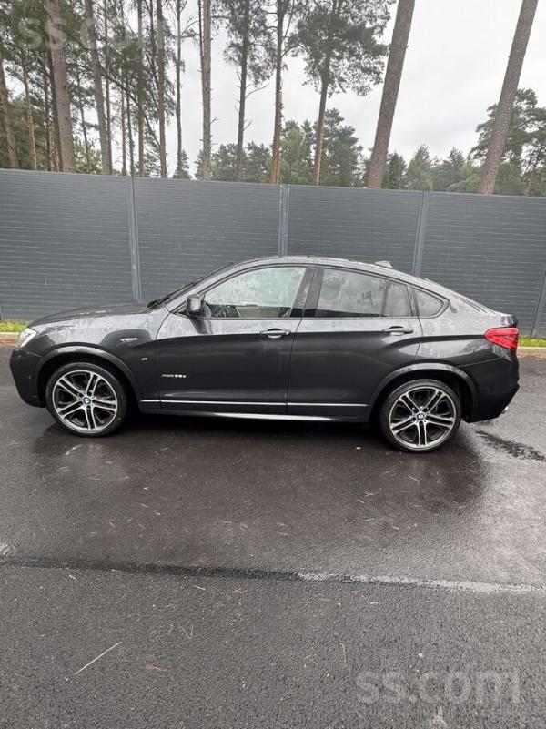 Brown BMW X4 2016 in Riga, with an engine capacity of 3.00 L and mileage of 214 thousand km for 18000 €, photo 1 on AUTOMOTO.COM.LV