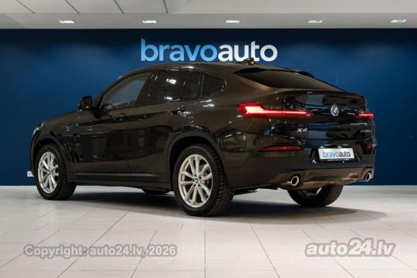 Brown BMW X4 2018 in Tallinn, with an engine capacity of 2.00 L and mileage of 160 thousand km for 28390 €, photo 4 on AUTOMOTO.COM.LV