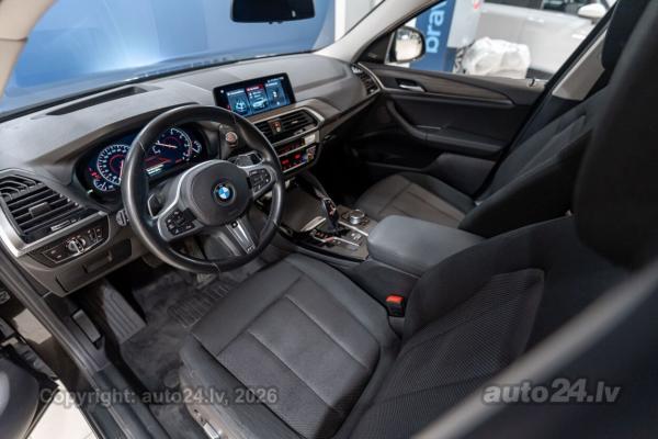 Brown BMW X4 2018 in Tallinn, with an engine capacity of 2.00 L and mileage of 160 thousand km for 28390 €, photo 10 on AUTOMOTO.COM.LV